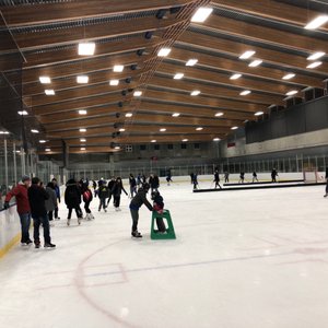 KAREN MAGNUSSEN COMMUNITY RECREATION CENTRE - 2300 Kirkstone Road ...