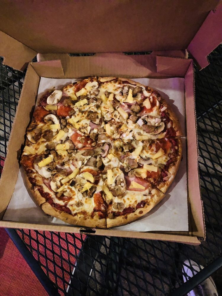 THAT PEETZA PLACE - Updated January 2026 - 22 Photos & 24 Reviews - 52 ...