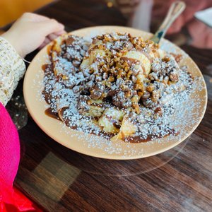 WHITE RABBIT DESSERT EXPERIENCE - CHEEKTOWAGA - 113 Photos & 22 Reviews ...