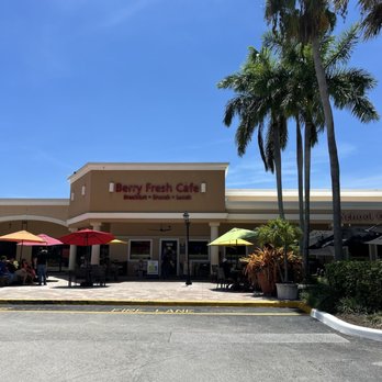 BERRY FRESH CAFE - Updated August 2024 - 97 Photos & 91 Reviews - 11658 ...