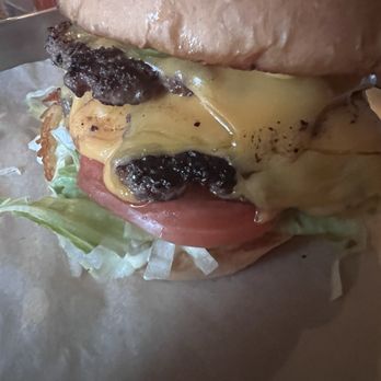 GOODFRIEND BEER GARDEN & BURGER HOUSE - Updated October 2025 - 629 ...