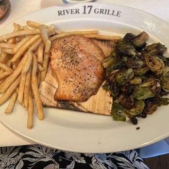 17 RIVER GRILLE - Updated November 2024 - 374 Photos & 275 Reviews - 17 ...