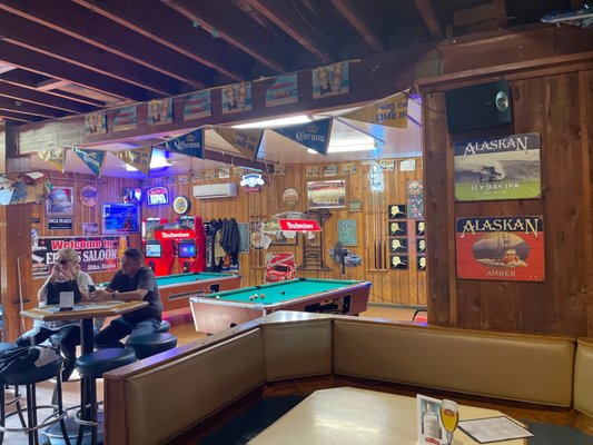 ERNIE’S OLD TIME SALOON - 26 Photos & 23 Reviews - 130 Lincoln St ...