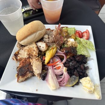 FIRST FLIGHT ISLAND RESTAURANT & BREWERY - Updated January 2025 - 623 ...