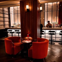 SILVER LYAN - Updated October 2025 - 557 Photos & 205 Reviews - 900 F ...