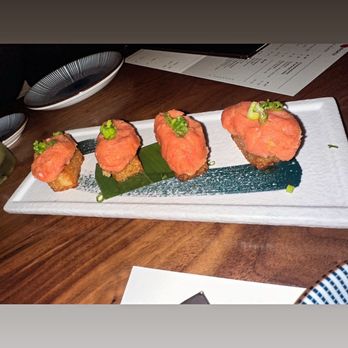 SUSHI ROKU - Updated October 2024 - 302 Photos & 104 Reviews - 405 ...