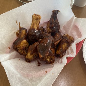 WING ALLEY - Updated July 2024 - 105 Photos & 128 Reviews - 2215 E Irlo ...
