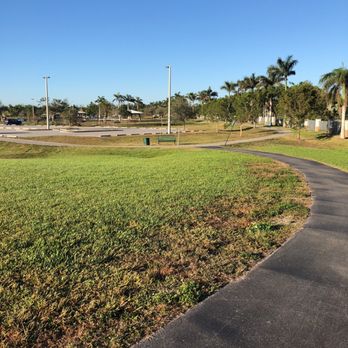 MAYOR ROSCOE WARREN MUNICIPAL PARK - Updated October 2025 - 71 Photos ...