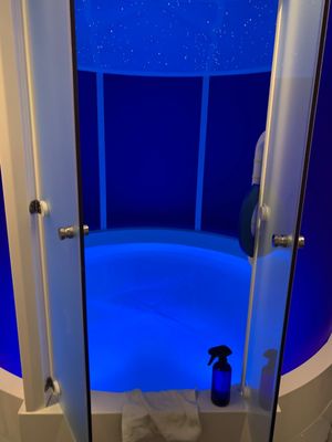 FLOAT OASIS - Updated December 2025 - 38 Photos & 33 Reviews - 12745 W Capitol Dr, Brookfield ...