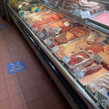 25TH & CLEMENT PRODUCE MARKET - Updated April 2025 - 68 Photos & 109 ...