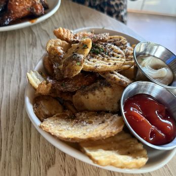 SPACEMAN - Updated June 2025 - 204 Photos & 146 Reviews - 3301 Lenox ...