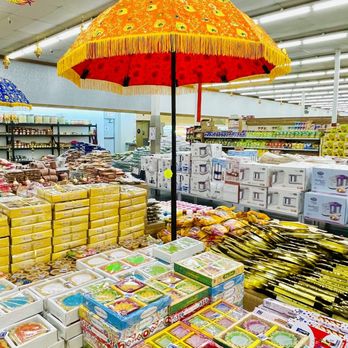 APNI MANDI FARMERS MARKET - 36 Photos & 21 Reviews - 1350 S Park ...