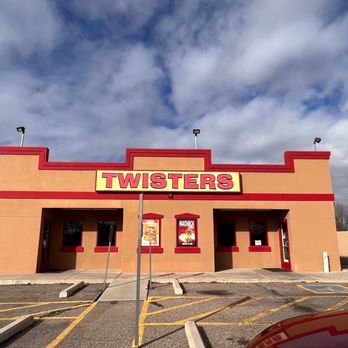 TWISTERS BURGERS AND BURRITOS - Updated June 2024 - 278 Photos & 188 ...