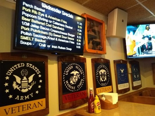 PEARLY GATES BAR & GRILL - Updated October 2025 - 11 Photos & 19 ...