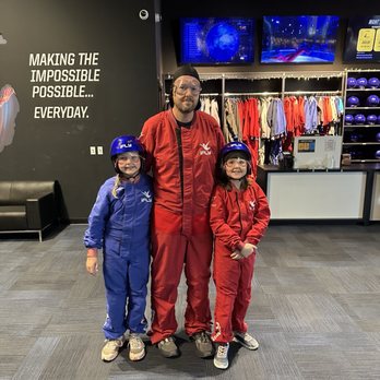IFLY DETROIT - Updated October 2025 - 69 Photos & 18 Reviews - 26975 ...