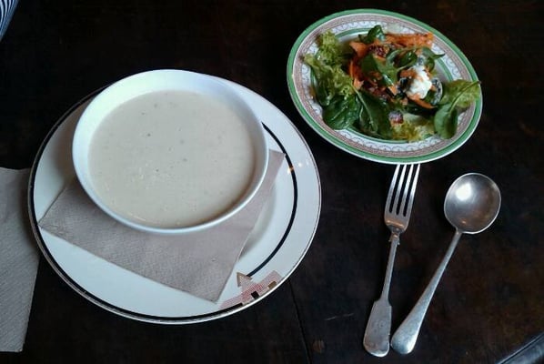 ST CLEMENTS CAFÉ AND BAR - Updated July 2025 - Middle Temple Lane ...