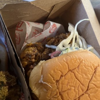 DOWNLOW CHICKEN SHACK - Updated December 2024 - 467 Photos & 287 ...