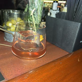 DADDY TOM’S COCKTAIL LOUNGE - Updated January 2026 - 30 Photos & 13 ...