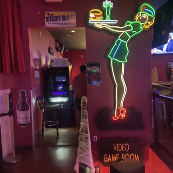 SILVERBALL RETRO ARCADE - DELRAY BEACH - Updated May 2025 - 1008 Photos ...