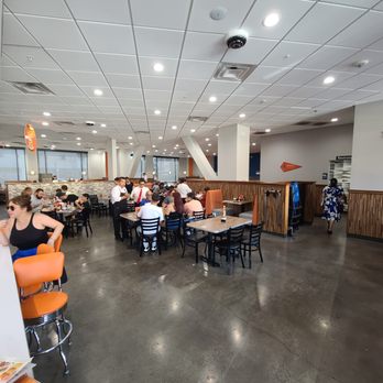 NORMS RESTAURANT - Updated October 2025 - 269 Photos & 195 Reviews ...