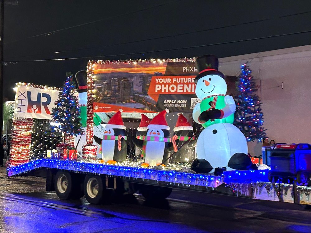 APS ELECTRIC LIGHT PARADE - Updated October 2025 - 62 Photos - 5757 N ...