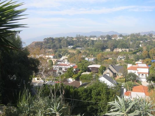 ADELAIDE DRIVE - Updated November 2025 - 11 Photos - Santa Monica ...