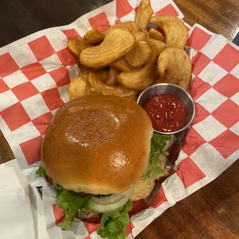 JAKE’S TAVERN - Updated December 2025 - 37 Photos & 52 Reviews - 1606 ...