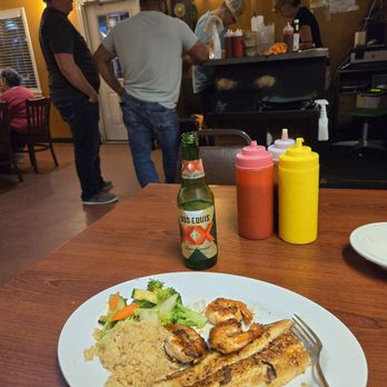 EDNA SEAFOOD AND GRILL - Updated October 2025 - 13 Photos & 26 Reviews ...