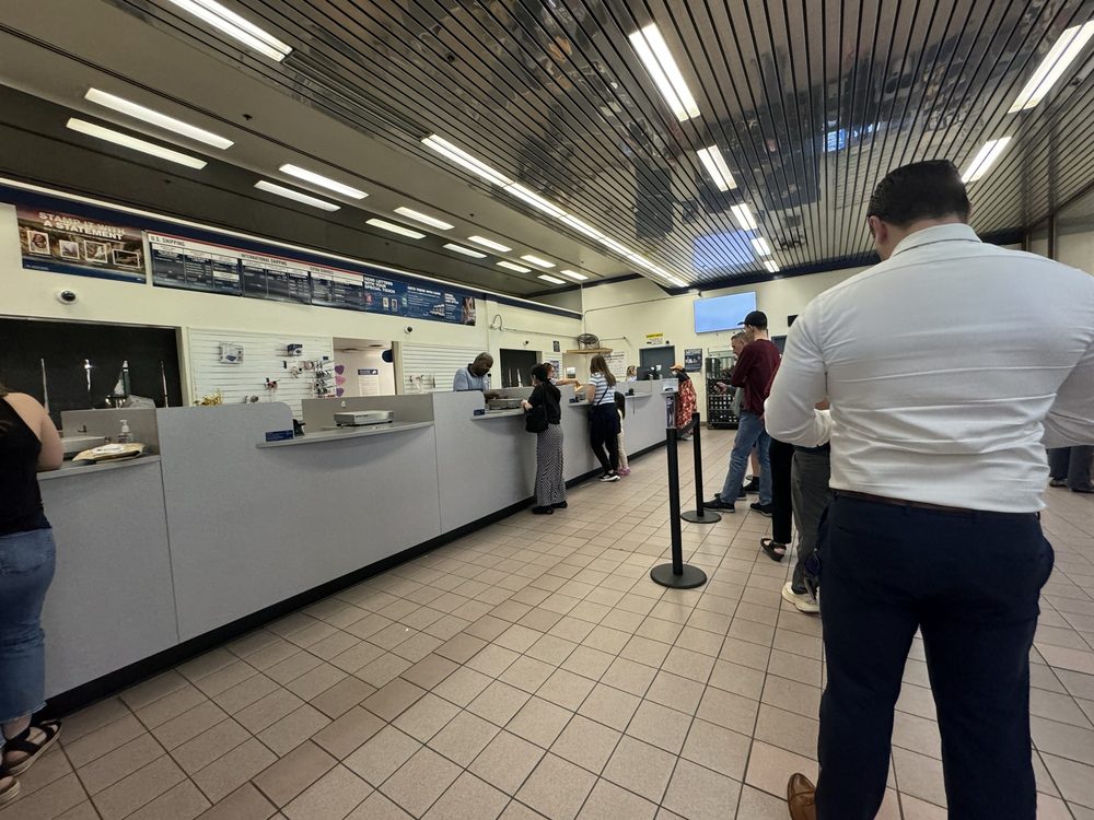 US POST OFFICE - Updated August 2024 - 180 Photos & 219 Reviews - 10950 ...