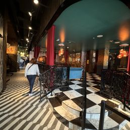 PUTTERY - Updated May 2025 - 221 Photos & 105 Reviews - 240 Hennepin ...