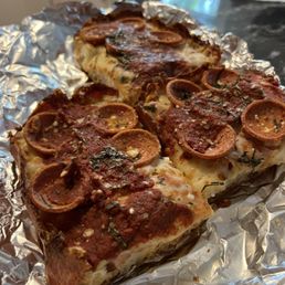 CUSHWA AND RAD PIES TAPROOM - Updated July 2025 - 208 Photos & 107 ...