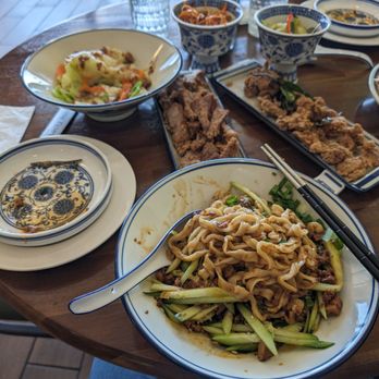 LUCKY NOODLE - Updated July 2024 - 729 Photos & 326 Reviews - 6120 W ...