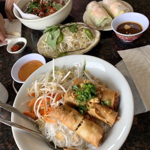PHO 75 - 73 Photos & 156 Reviews - Vietnamese - 823 Adams Ave ...