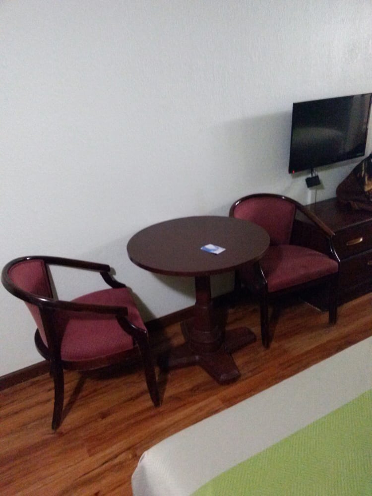 MOTEL 6 - Updated May 2025 - 35 Photos - 4200 Lakeland Blvd, Mattoon ...