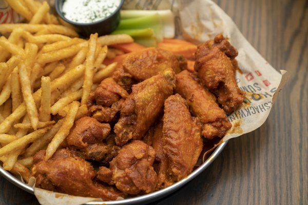 THE SHACK WINGS & BREWS - Updated April 2025 - 305 Photos & 177 Reviews ...