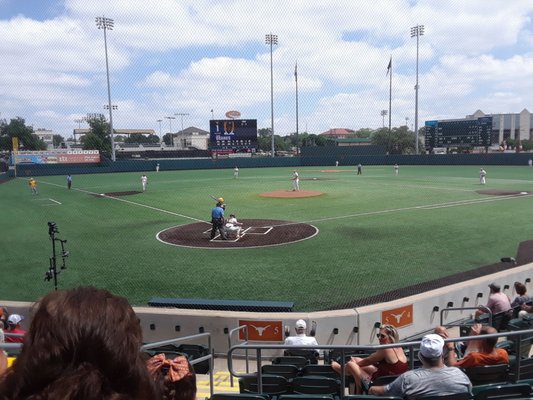 UFCU DISCH-FALK FIELD - 52 Photos & 16 Reviews - Stadiums & Arenas ...