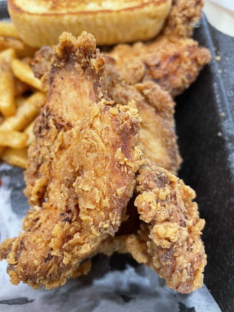 CRAZY CHICKEN - Updated July 2025 - 1155 St Louis Galleria St, Richmond ...