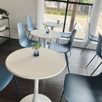 DELLA COFFEE - Updated July 2024 - 93 Photos & 23 Reviews - 1000 W Gray ...