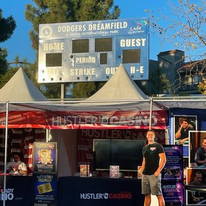 SHATTO RECREATION CENTER & PARK - 20 Photos & 17 Reviews - 3191 W 4th ...