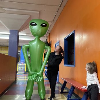 SALEM FUN CENTER - Updated December 2025 - 32 Photos - 520 East ...