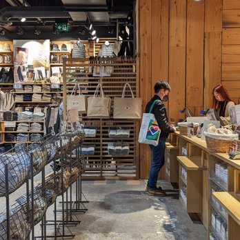 MUJI - Updated December 2025 - 169 Photos & 76 Reviews - 595 Bay Street ...