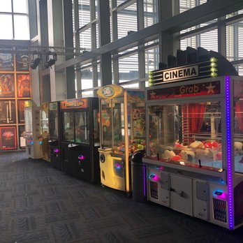 AMC CENTER VALLEY 16 - Updated June 2025 - 126 Photos & 147 Reviews ...