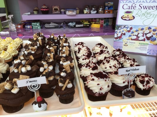 CAFE SWEETS BAKERY - Updated June 2024 - 101 Photos & 53 Reviews - 519 ...