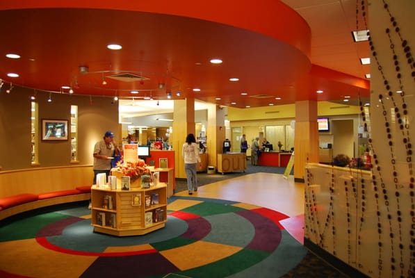 FARR REGIONAL LIBRARY - Updated October 2025 - 66 Photos - 1939 61st ...