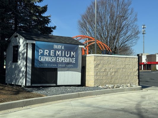 SHINY SHELL CARWASH - MT. AIRY - Updated April 2025 - 19 Photos - 402 E ...