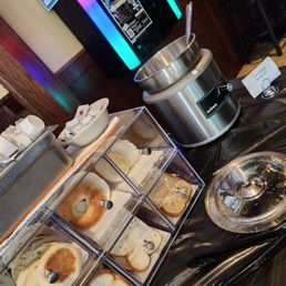 TROLLEY STOP INN - Updated July 2025 - 59 Photos & 100 Reviews - 6247 ...