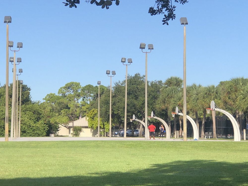 VETERANS PARK COMMUNITY CENTER - 13 Photos & 10 Reviews - 9400 W ...