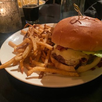 THE RAILPENNY TAVERN - Updated June 2025 - 106 Photos & 201 Reviews - 8 ...