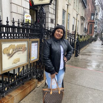 CHEERS - Updated May 2024 - 2610 Photos & 1208 Reviews - 84 Beacon St ...