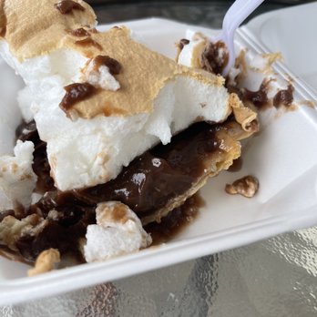 PIE PEDDLERS - Updated September 2024 - 47 Photos & 79 Reviews - 102 ...